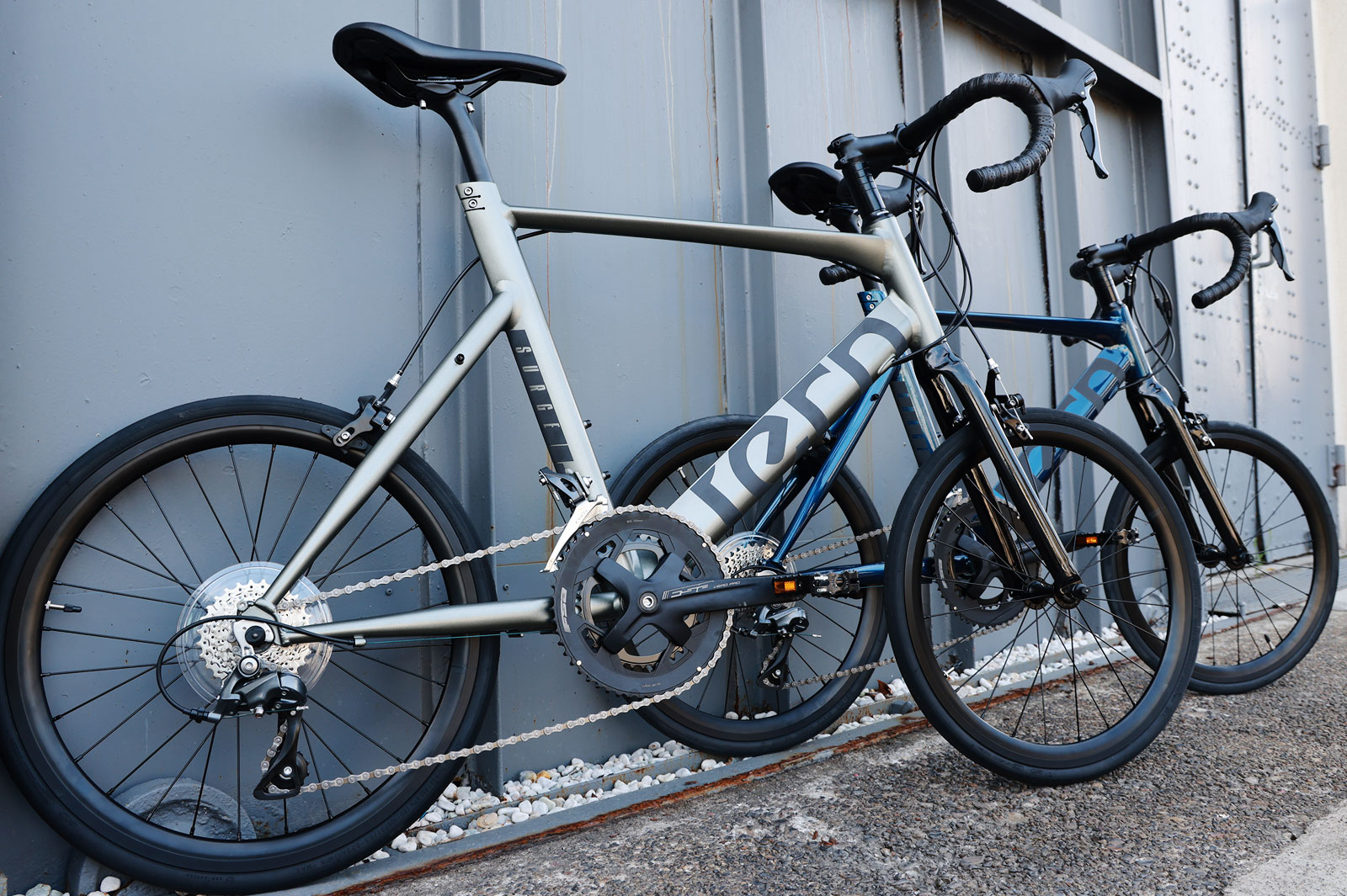 【Limited Color】~Roji Bikes 限定カラーシリーズ第八弾~ アーバンスポーツクロスオーバー「SURGE」から ...